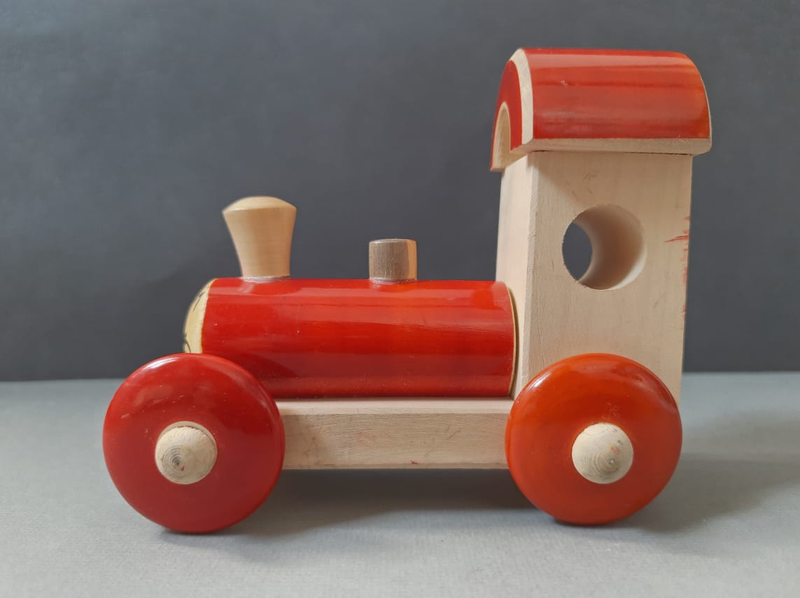 Handcrafted Wooden Train Engine – Tinycubs